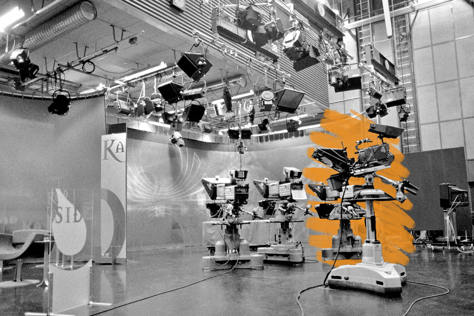 Icelandic television was not broadcast on Thursdays until 1987. — History Facts