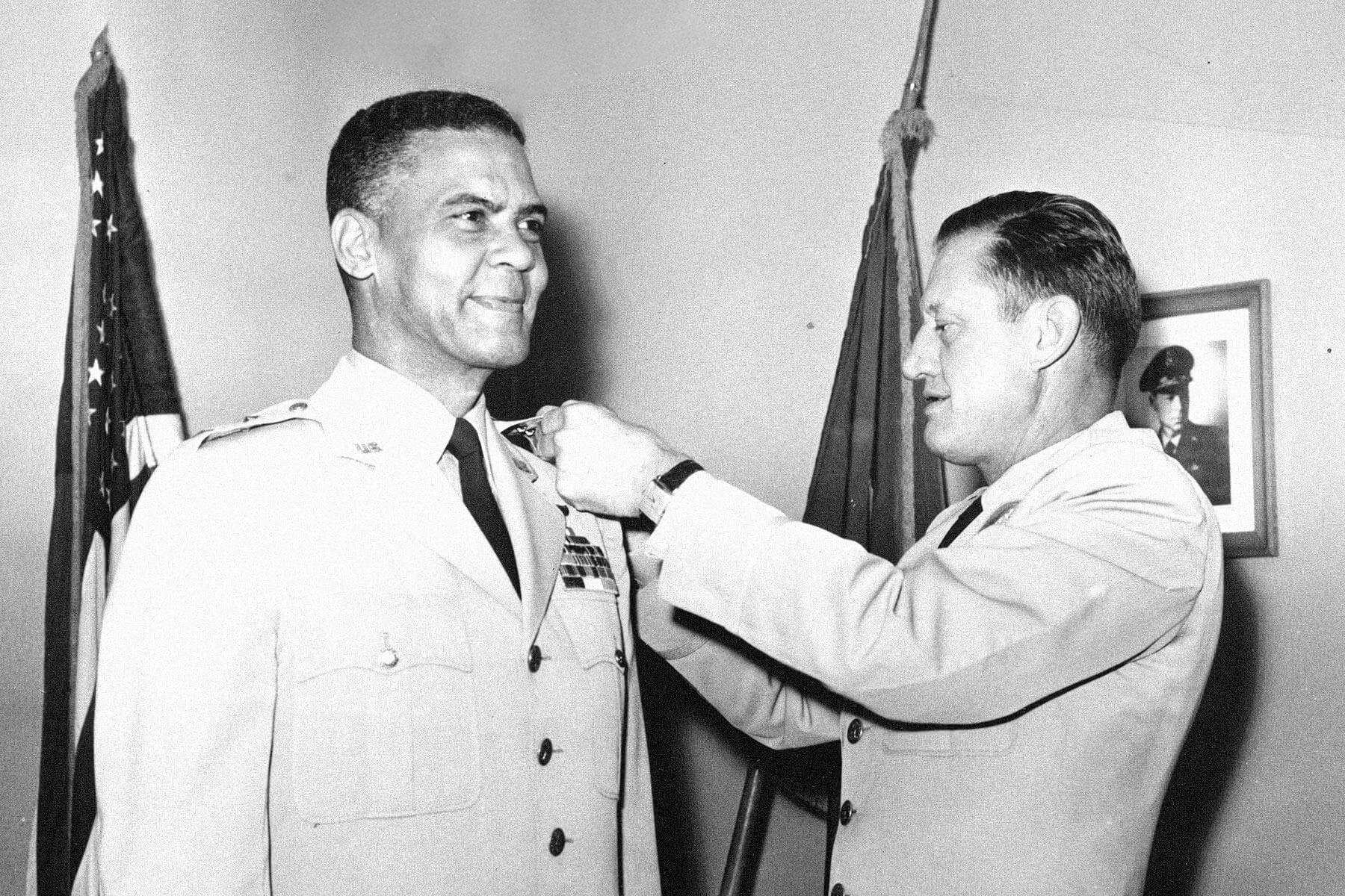 Meet 6 Fearless World War II Heroes — History Facts