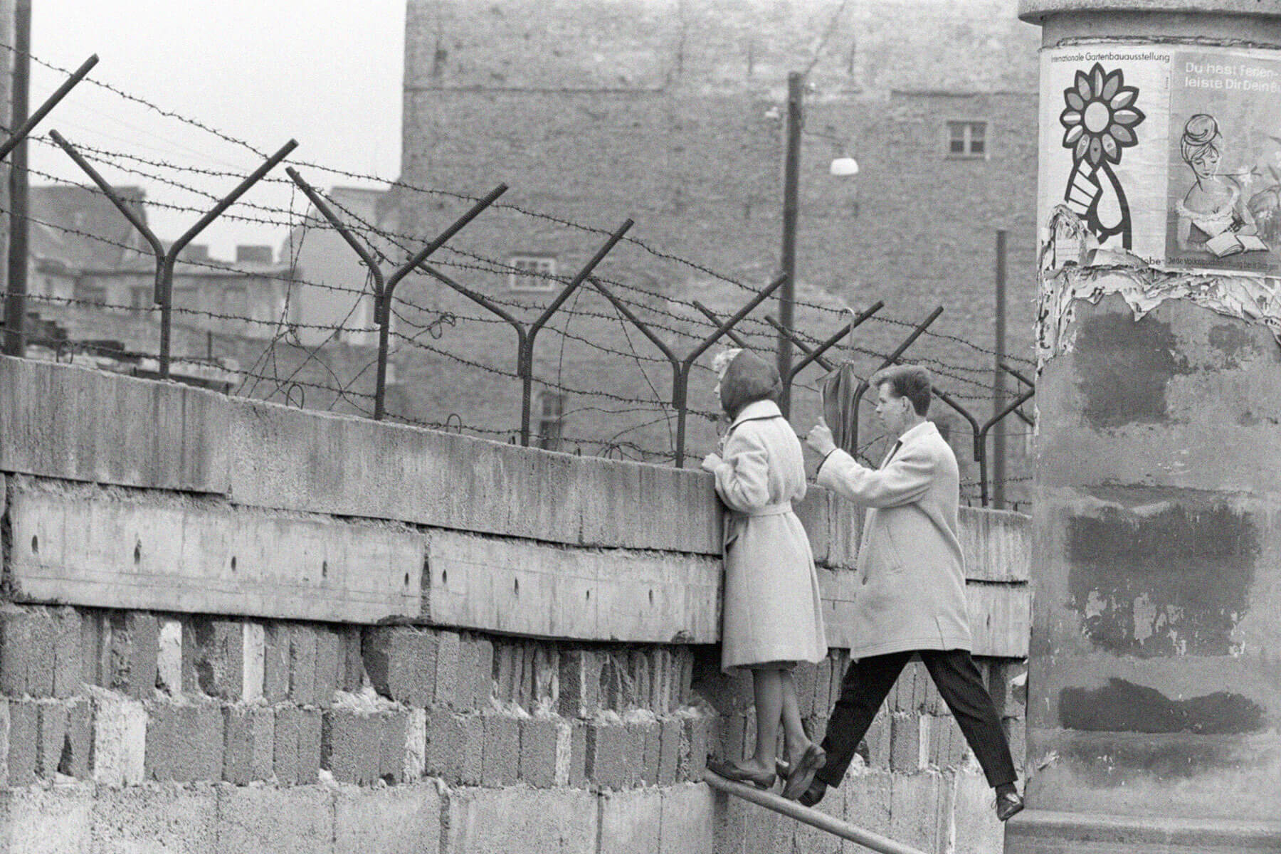 5 Little-Known Facts About the Berlin Wall — History Facts
