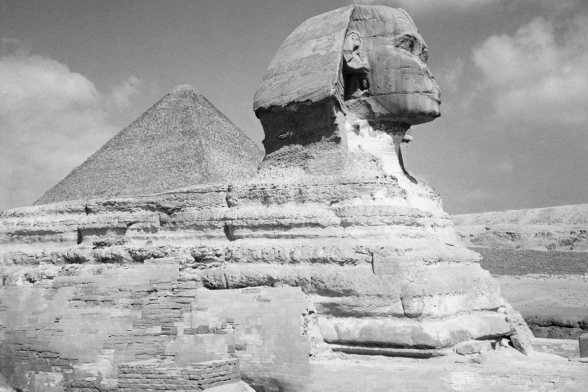 Who Built the Great Sphinx of Giza? — History Facts